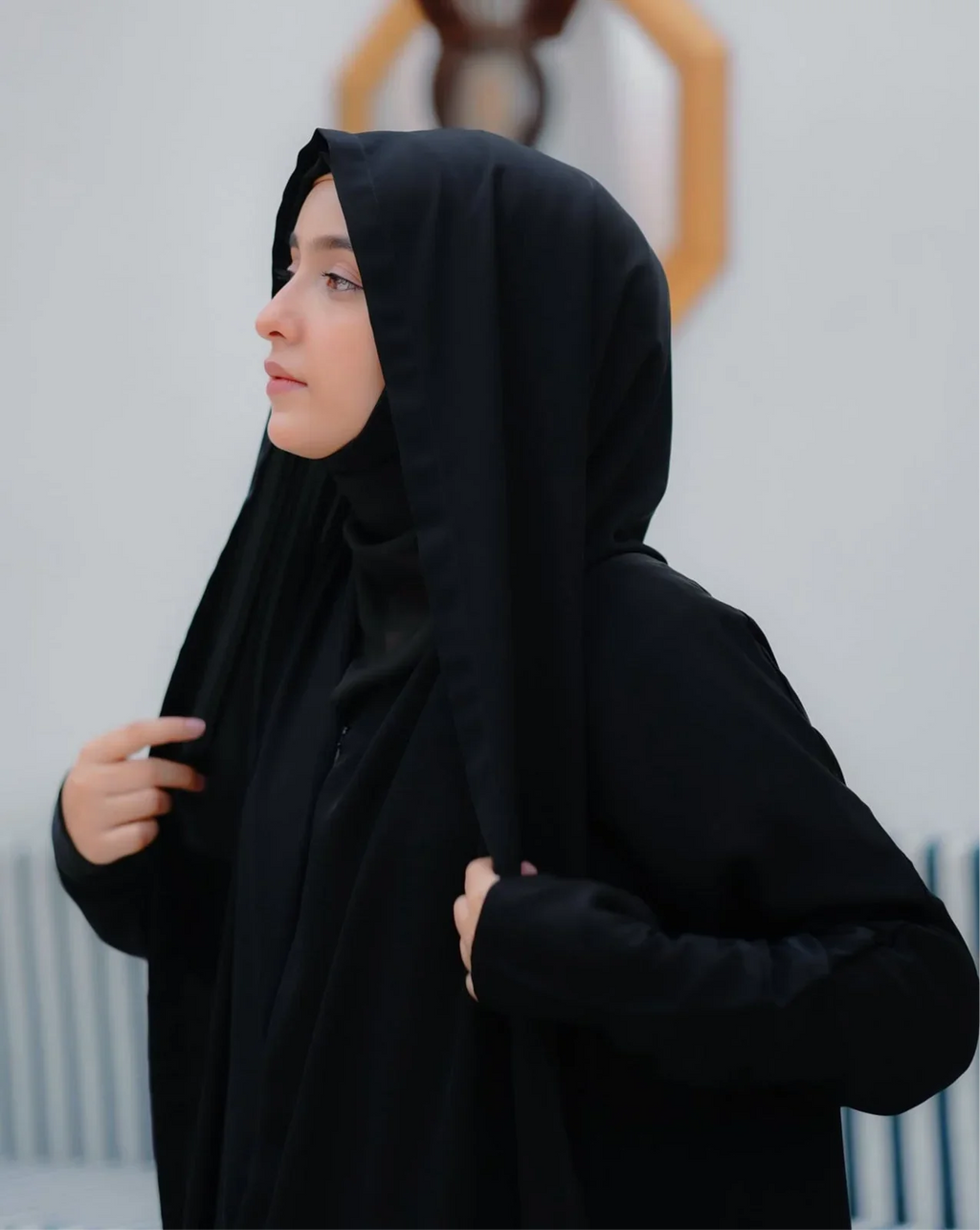 Shaaldar Elegant Full Coverage Chador with Sleeves – Razia Hijab